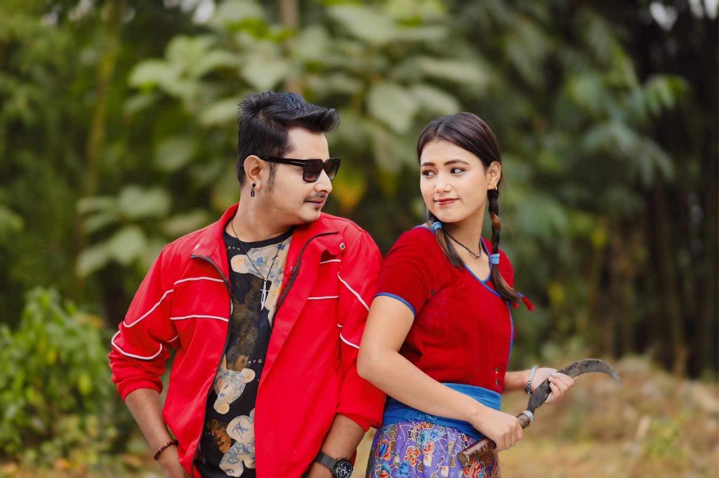 करण र विद्याको ‘शिरबन्दी’ – भिडियो – Hamro Cinema